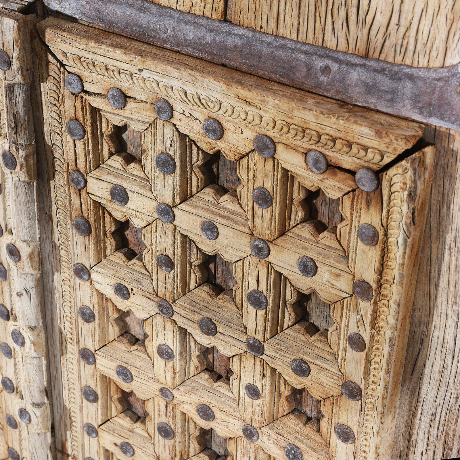 Carved Sun Bleached Window Shutters From Punjab - 18thC | Indigo Antiques