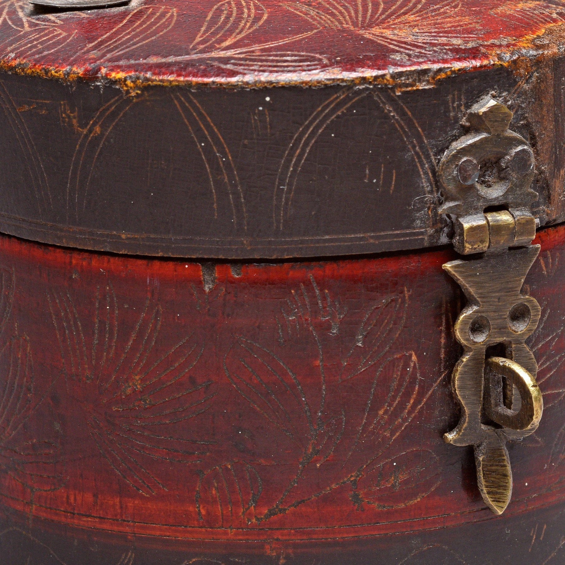 Old Indian Lacquer Pot From Kutch - 19thC | Indigo Antiques